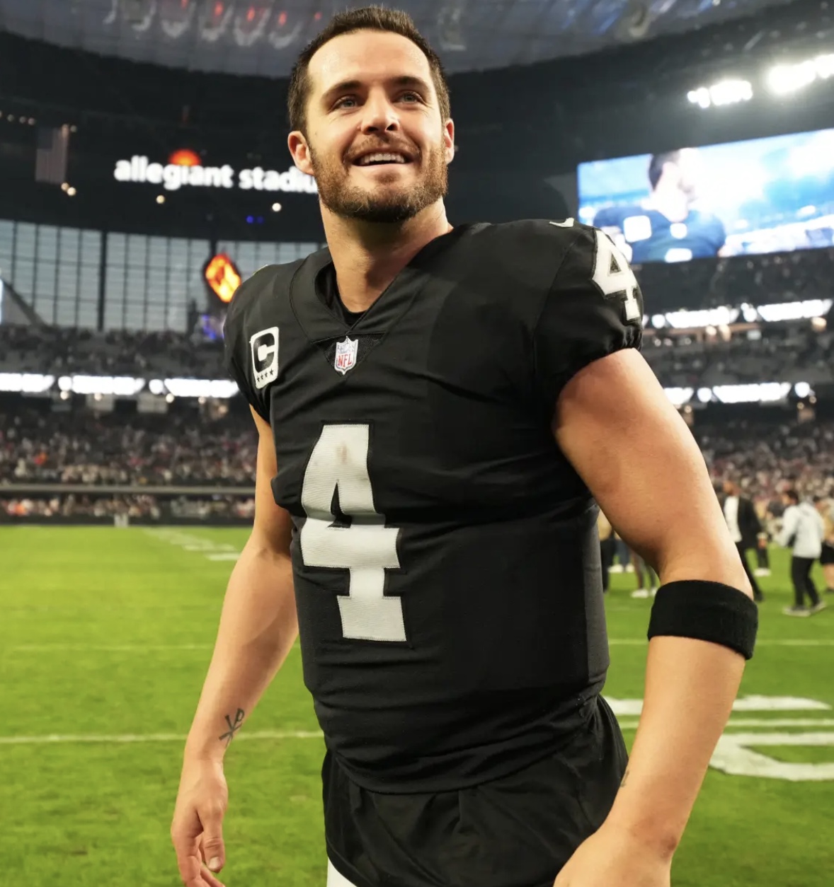 NY Jets Intersted in QB Derek Carr – Gaynor-Davis.com